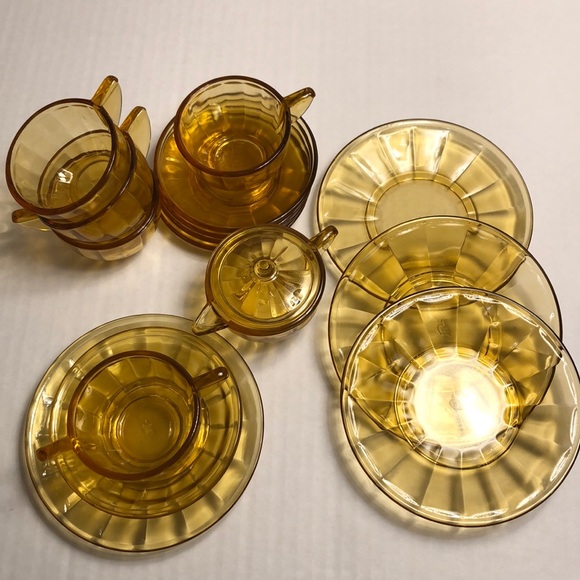 Akro Agata | Toys | Vintage Childrens 5 Pc 194s Akro Agate Tea Set ...